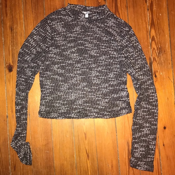 Tops | Trendy Crop Tops | Poshmark